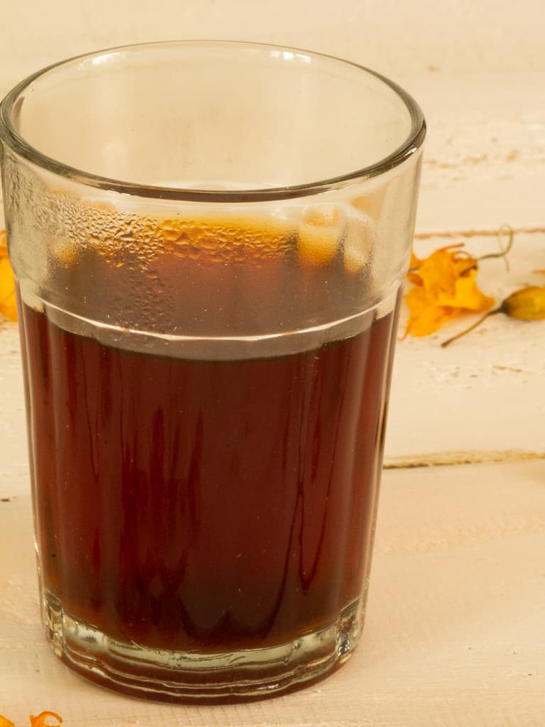 Herbal Aavarampoo Tea for glowing skin - Veenas Vegnation